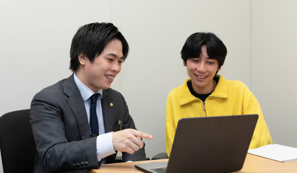 ホワイトアカデミーは怪しい塾？実際に入塾してみた！｜KACHITOL（カチトル）